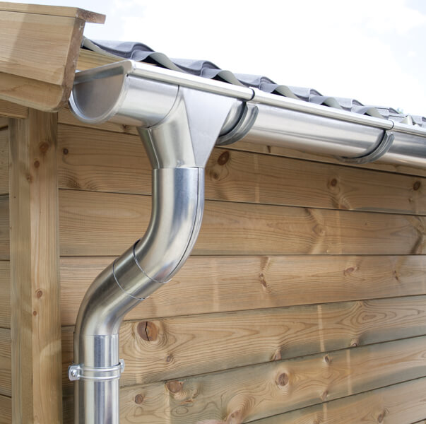 Hytte Amber - Fritidshus i laftet og stilren stil | Polhus