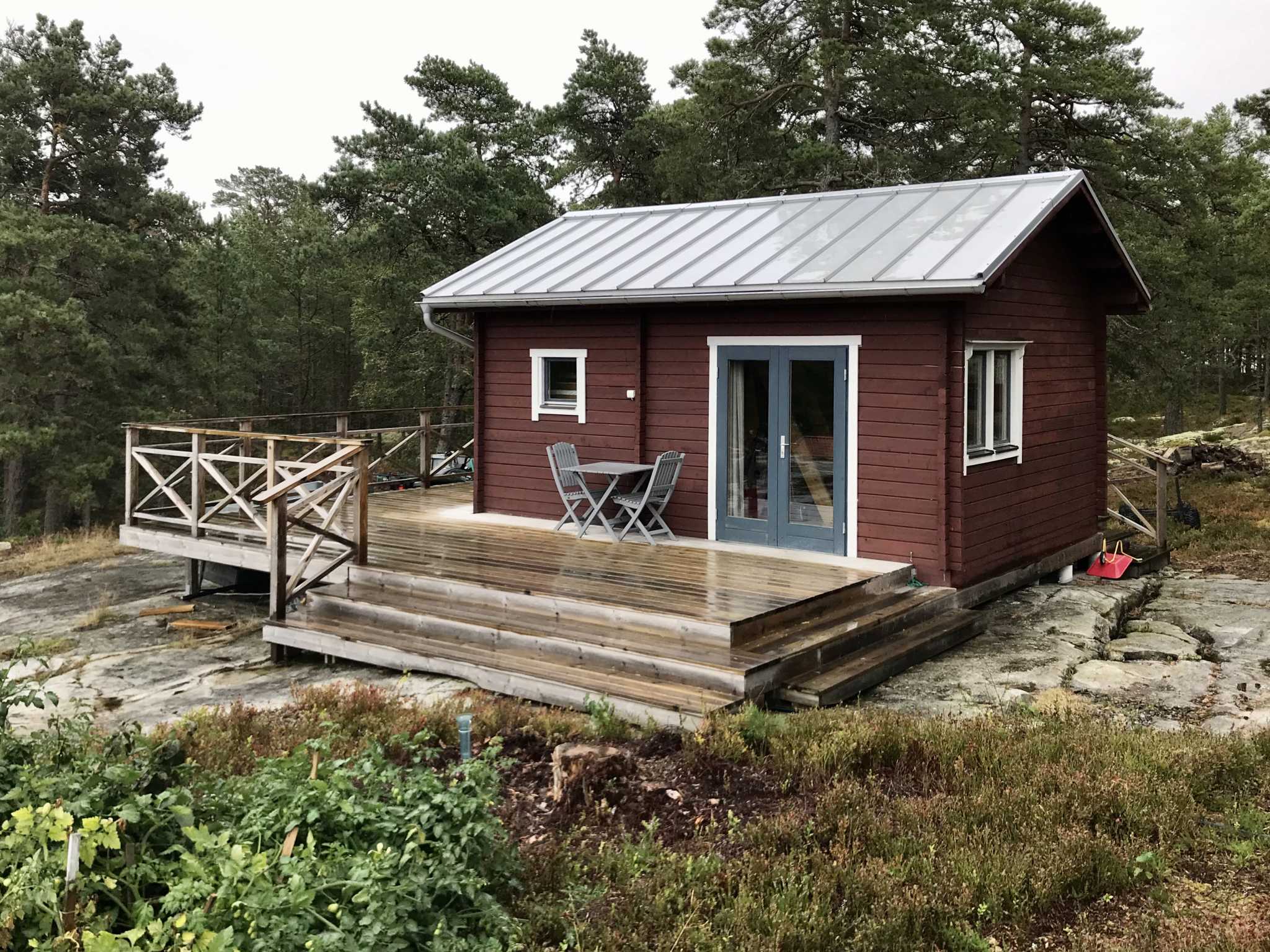 Schwedenhäuschen Edwin 25 qm - Ein modernes Schwedenhäuschen mit großzügigem Lichteinfall | Polhus